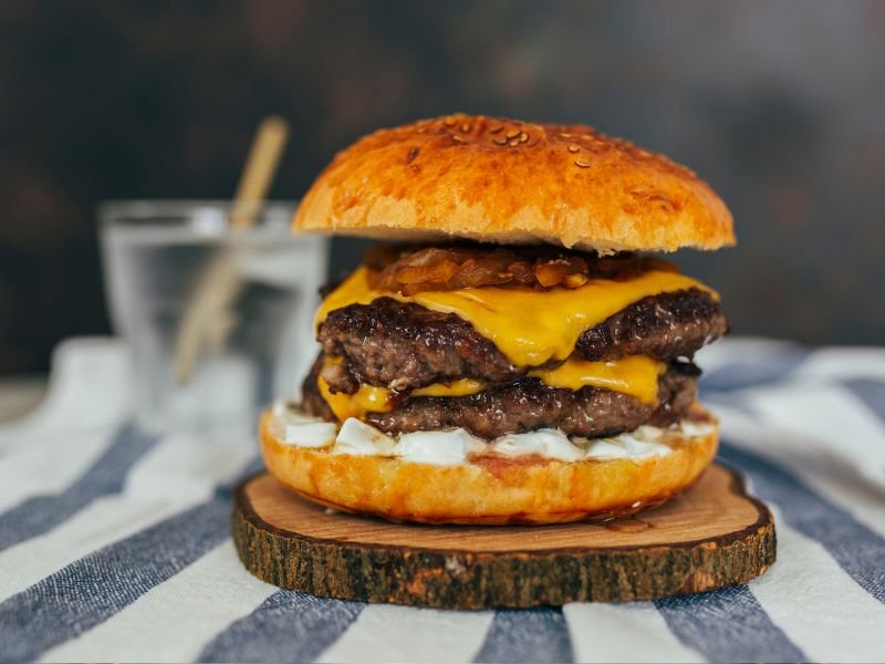 Crafting the Ultimate Double Cheeseburger on the Grill